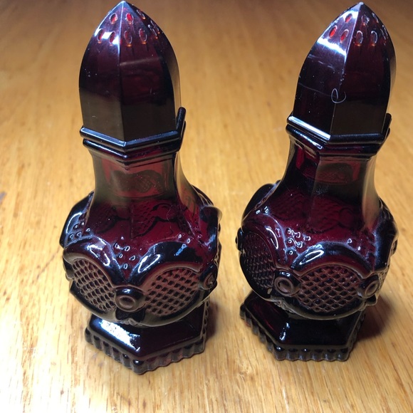 Avon | Accents | Avon Cape Cod Collection Perfume Shakers Moonwind ...